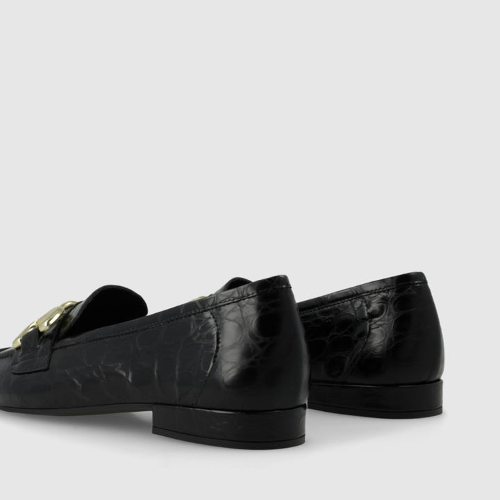 Amari Shoes & Fashion Cork